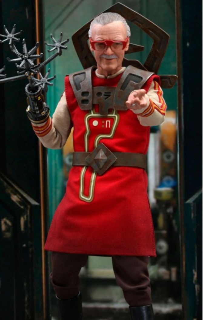 Figura Stan Lee Ver. Thor: Ragnarok - Marvel - 1/6 Figure - Hot Toys ...